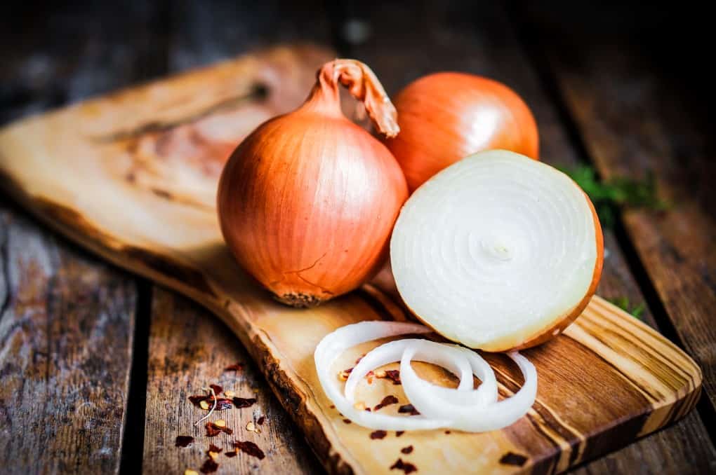 How To Cut Onions Without Crying In A Few Easy Steps How To Cut Onions Without Crying In A Few Easy Steps