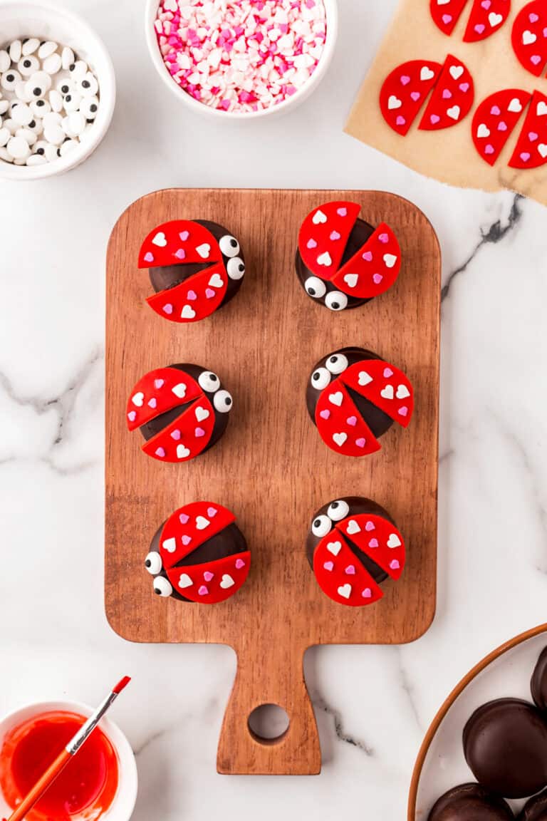 Love Bug Valentine's Day Cookies - Noshing With The Nolands