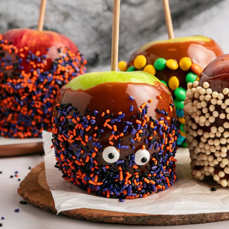 Halloween Caramel Apples - Noshing With the Nolands