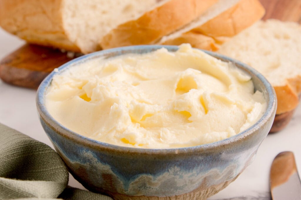 How to Make Butter - Noshing With the Nolands